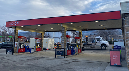 Co-op gas bar network expands